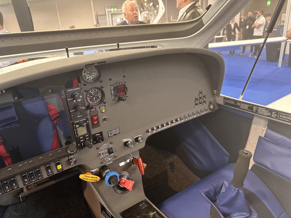 Cockpit Options – LX Aviation Limited